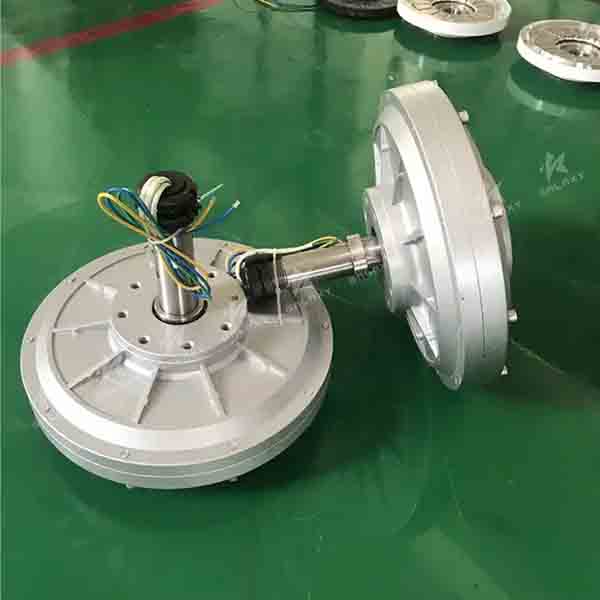 Simple Structure, Easy To Install Disk-Type Permanent Magnet Generator